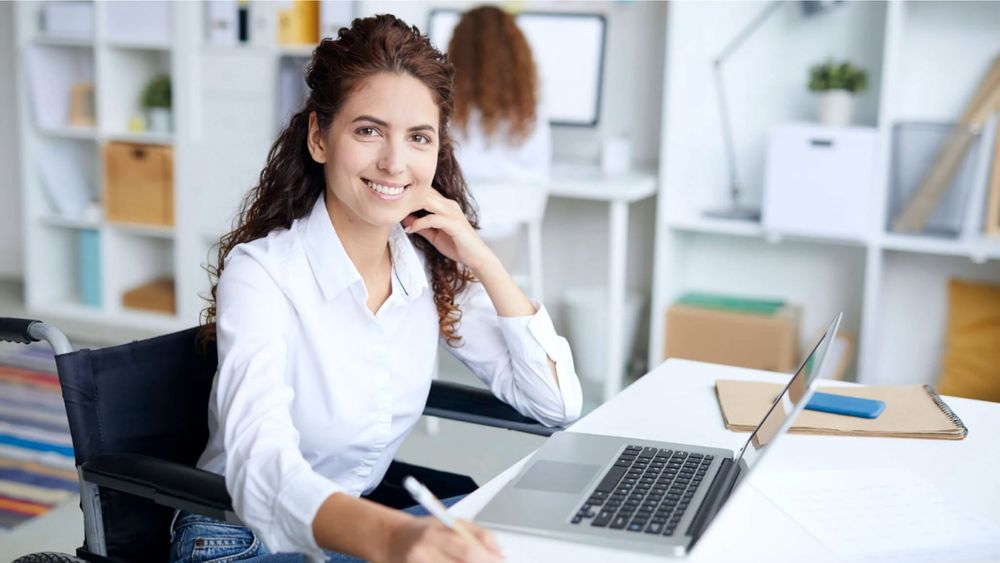 Top 5 IT Management Career Path for Degree Holders in 2023 | Careervira.com