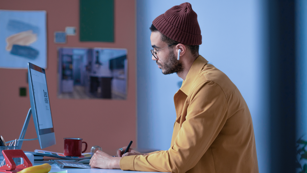 15 Popular Entry-Level Graphic Design Jobs | Careervira.com